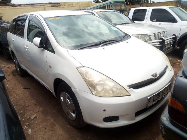 Toyota Wish 2002 Ksh. 18,000,000 for sale | UsedCars.co.ug