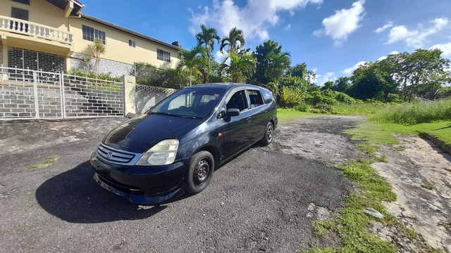 Honda Stream 2001 J$ 400,000 for sale | JamaiCars.com