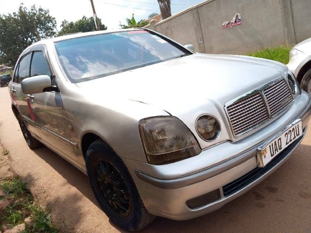 Toyota Progress 2000 Ksh. 8,500,000 for sale | UsedCars.co.ug