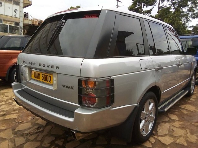 Land Rover range-rover-vogue 2005 Ksh. 40,000,000 for sale | UsedCars.co.ug