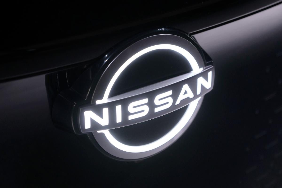 What Is The Meaning Behind Nissan Logo? - JDM Export