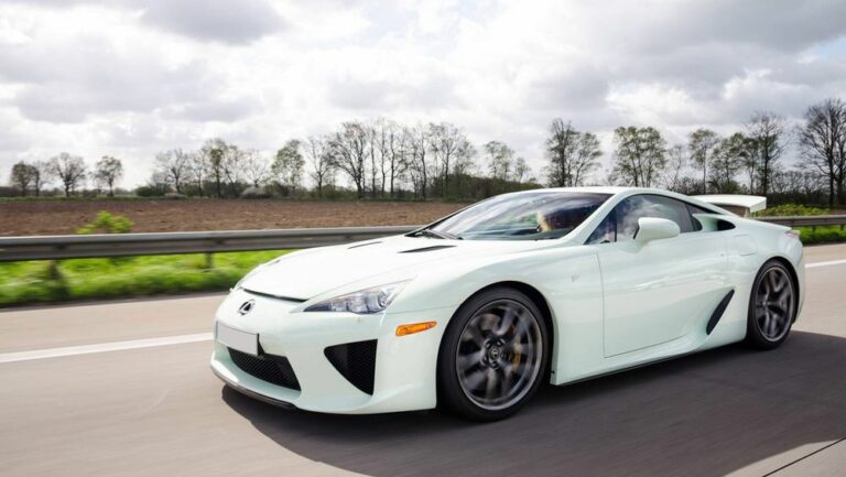 10 Most Beautiful Japanese Cars Ever Made - JDM Export